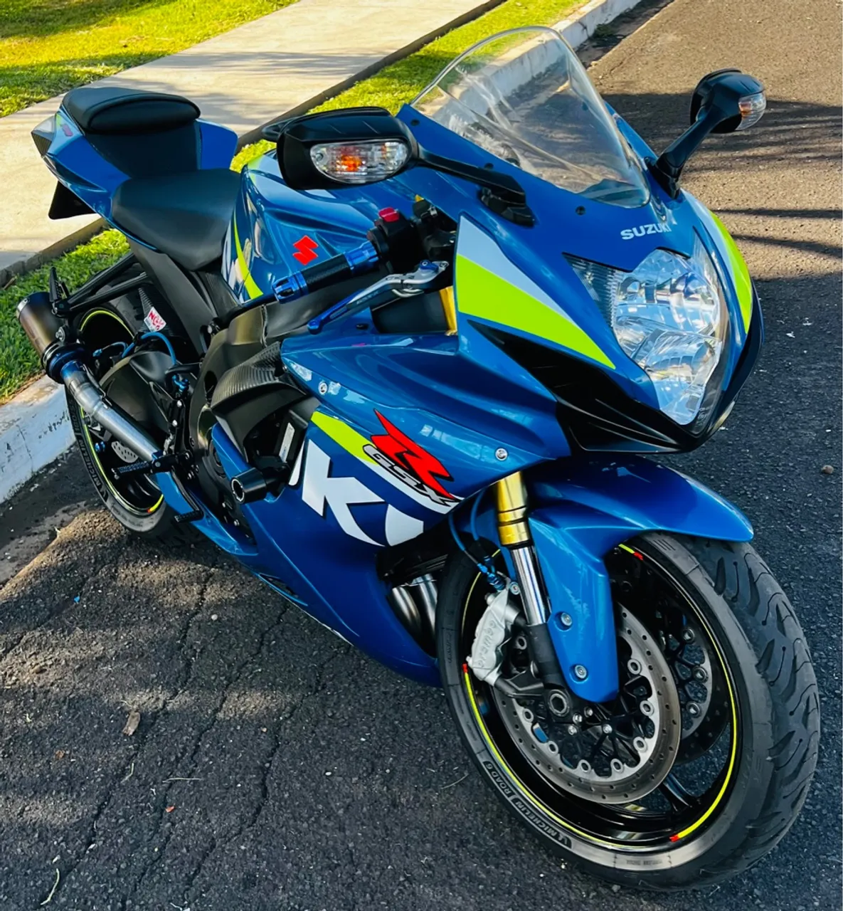 Motos Suzuki GSX-R 2016 no Brasil