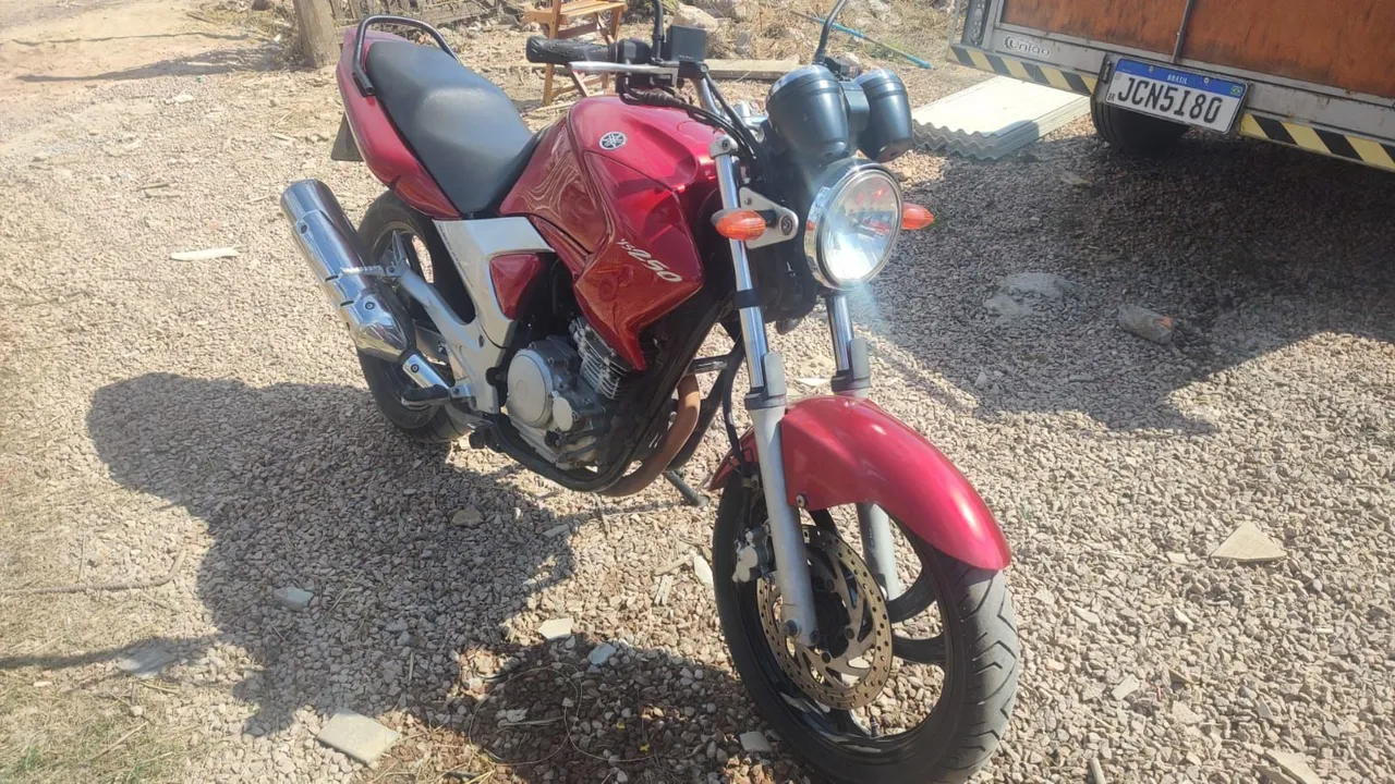 Motos YAMAHA FAZER 2008 no Brasil