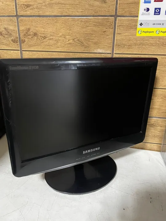 "monitor de 15 polegadas samsung" no Brasil