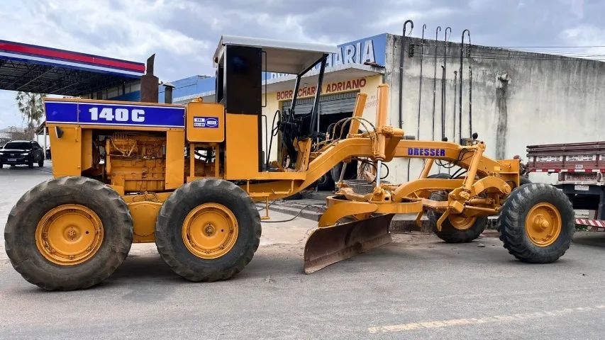 Patrola Huber warco dresser 140c - Tratores e máquinas agrícolas ...