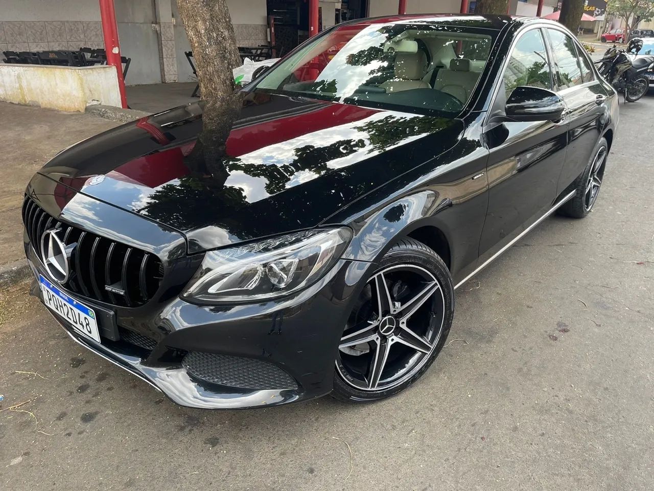 "mercedes c180 amg" no Brasil