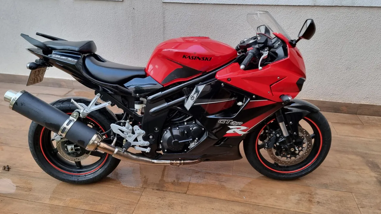 Motos KASINSKI COMET no Brasil