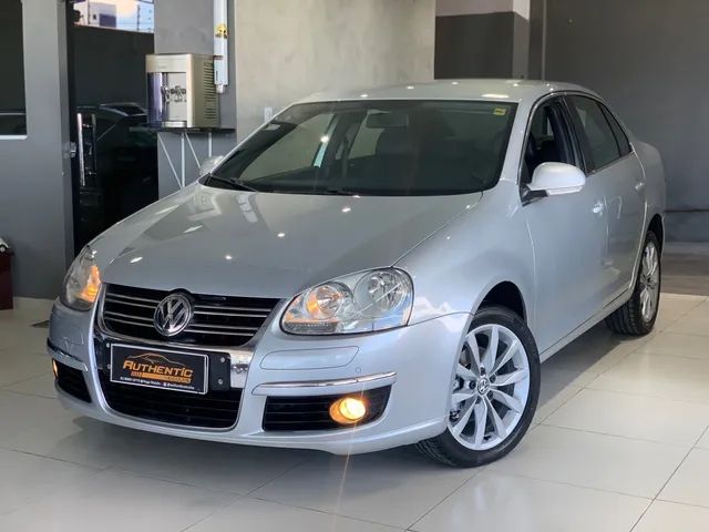 VOLKSWAGEN JETTA 2010 Usados e Novos