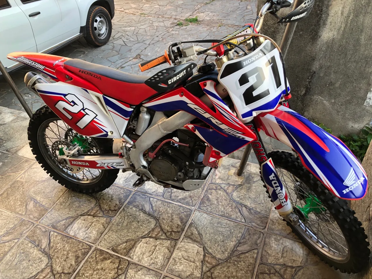 Motos HONDA CRF em Minas Gerais