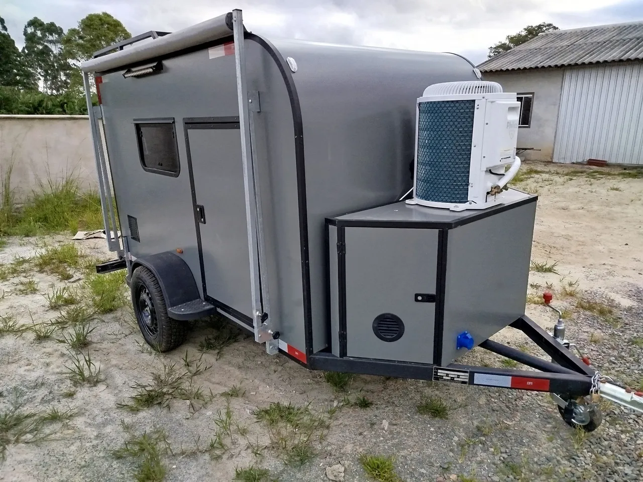 "mini trailer" no Brasil