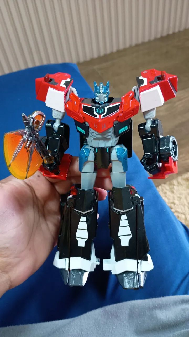 Optimus Prime Transformers Rid2015 custom - Hobbies e coleções - Jardim ...