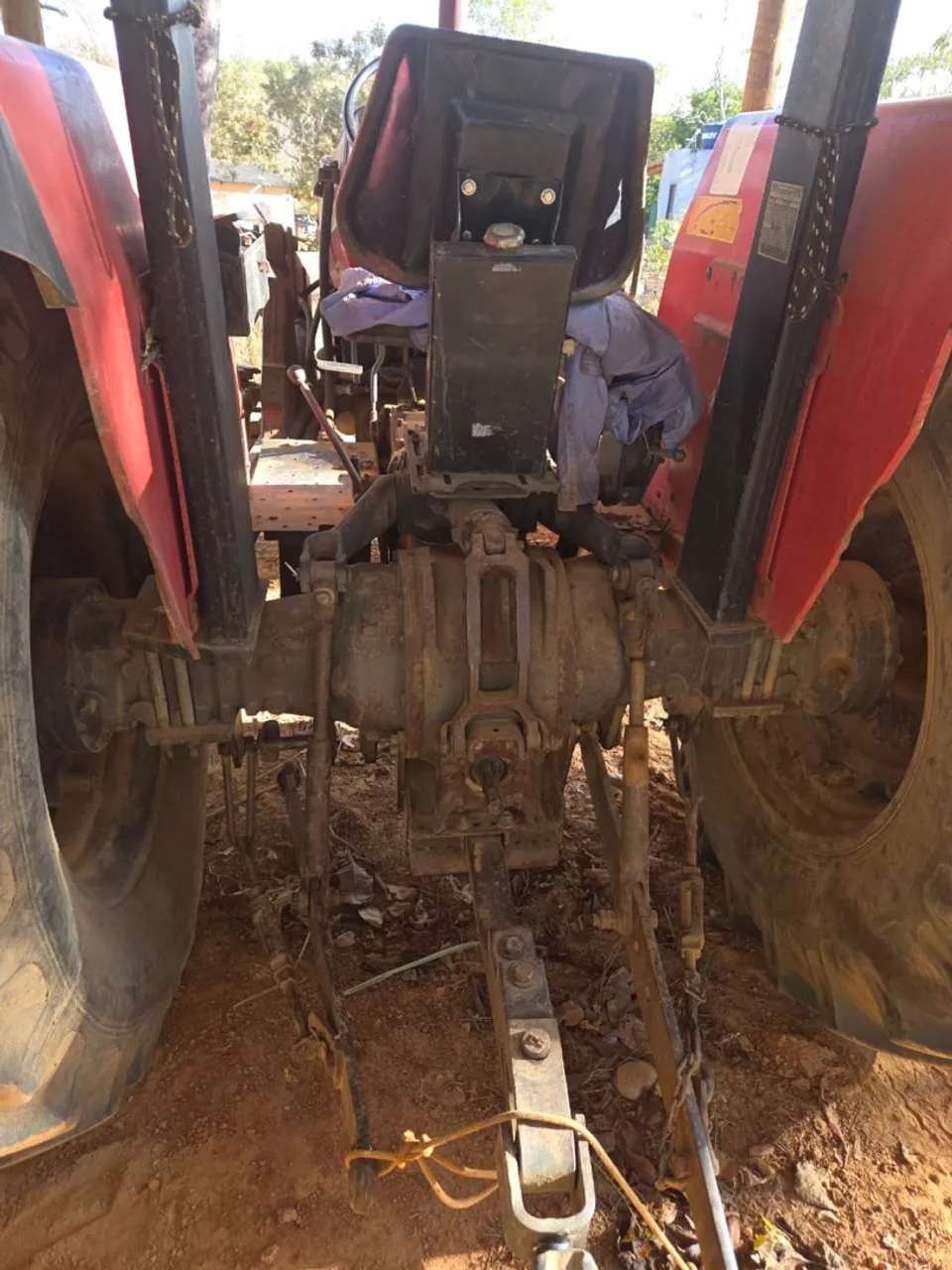 "trator com concha" - Tratores e máquinas agrícolas no Brasil