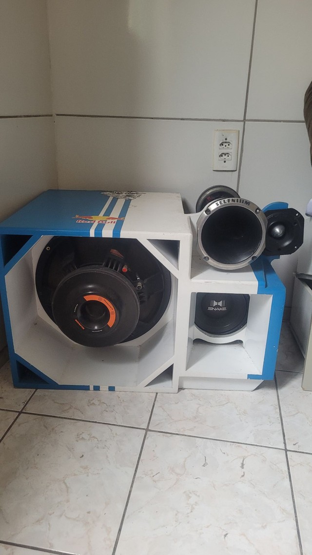 Caixa trio de 15 polegadas | +172 anúncios na OLX Brasil