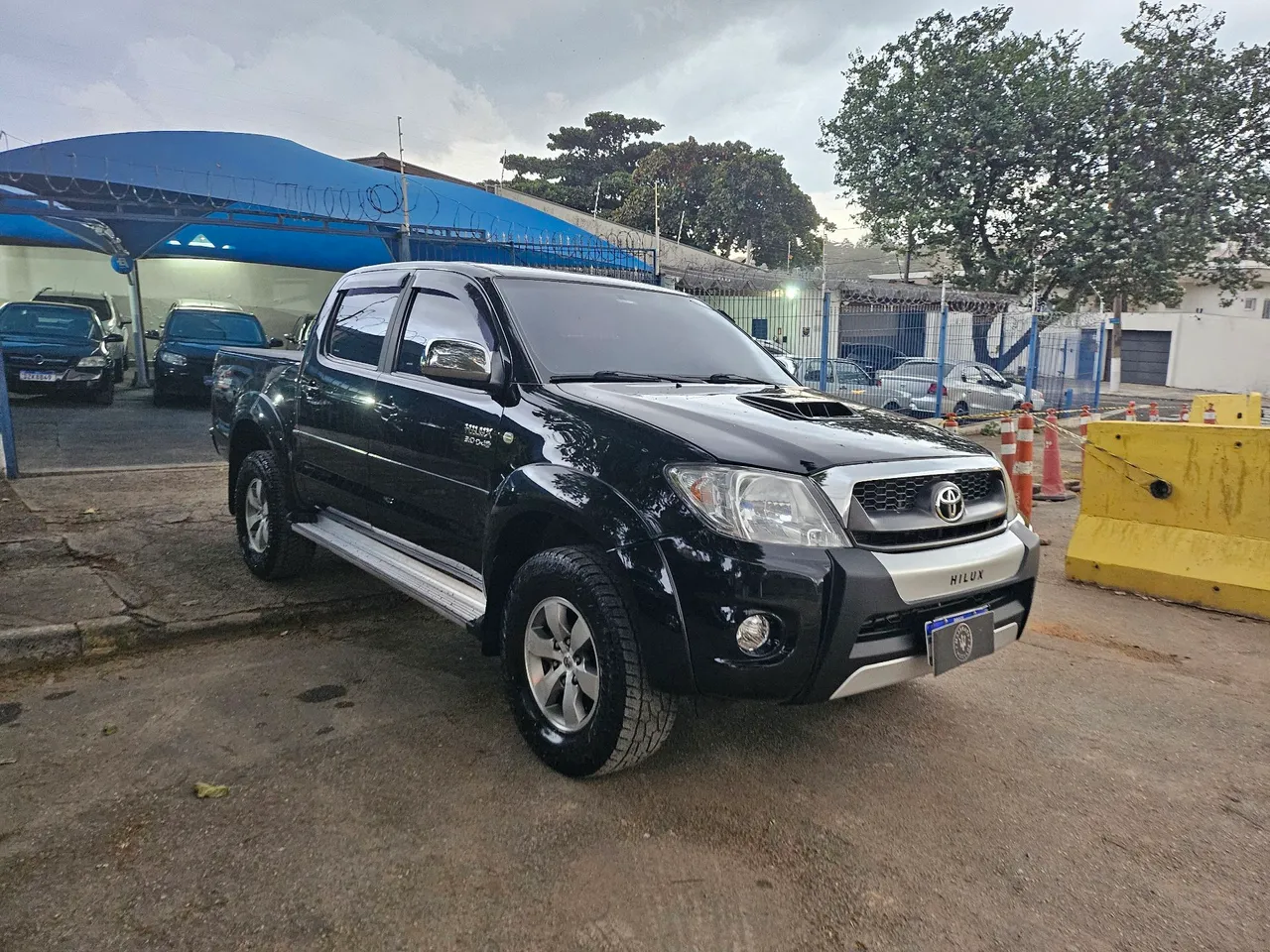 "toyota hilux 2010" - Carros Usados e Novos à venda