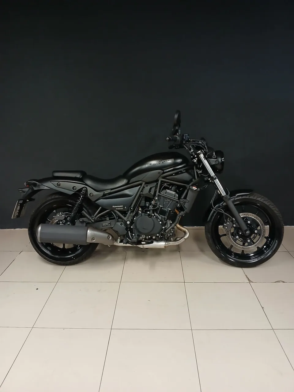 Motos KAWASAKI ELIMINATOR 500 no Brasil