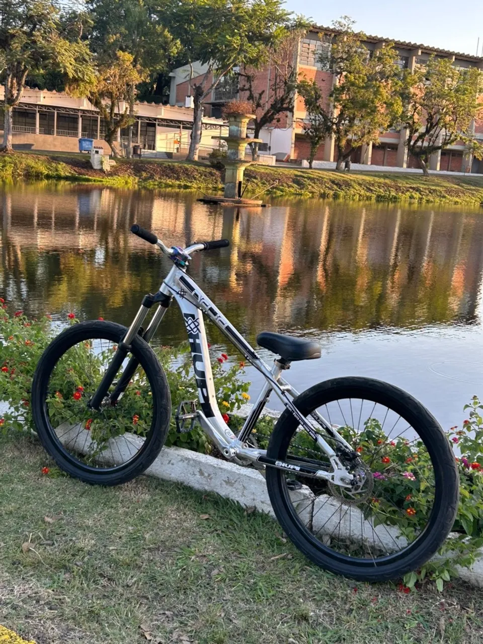 "bike hupi naja" - Ciclismo no Brasil