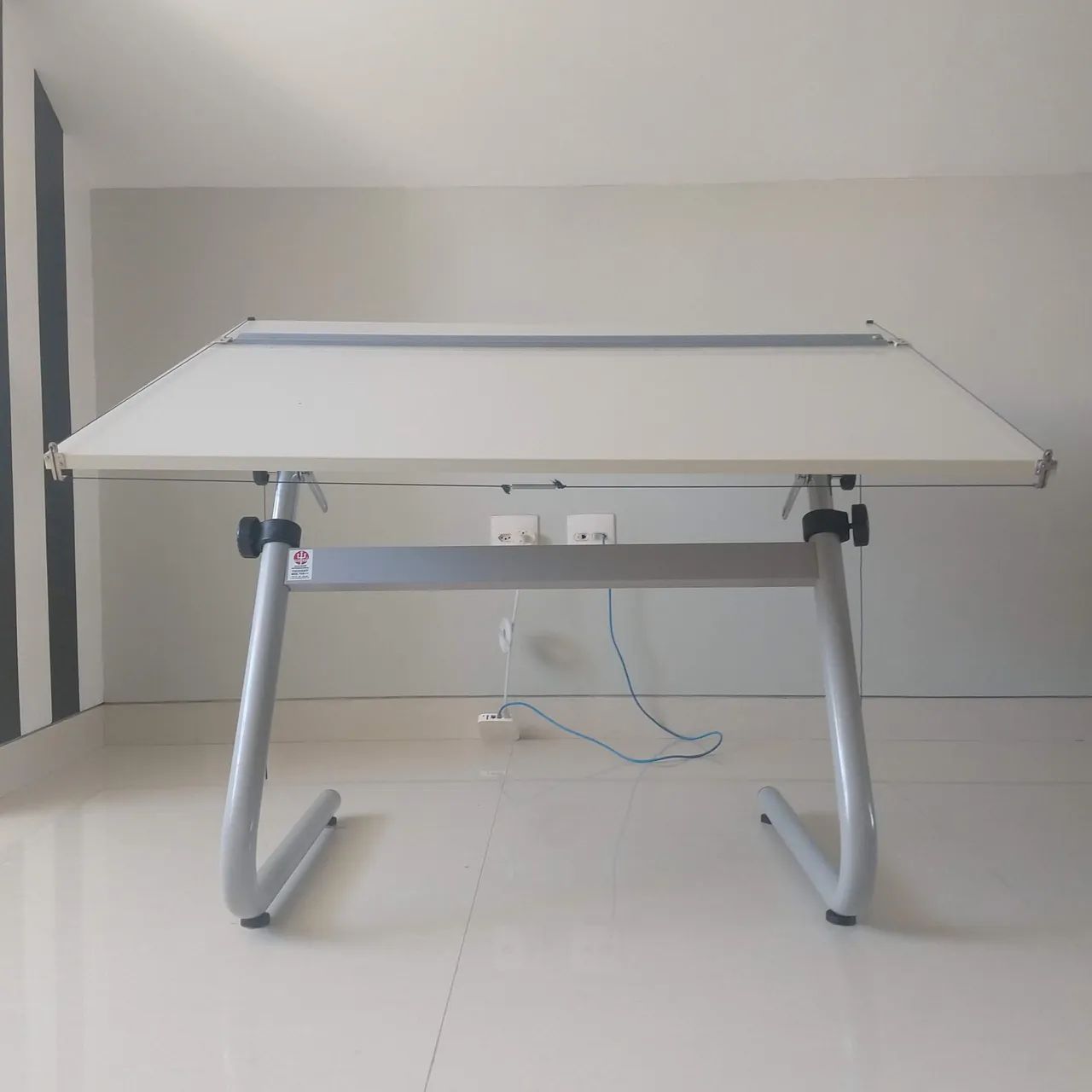 Prancheta A0 Trident TUB-11 para desenho técnico com régua paralela ...