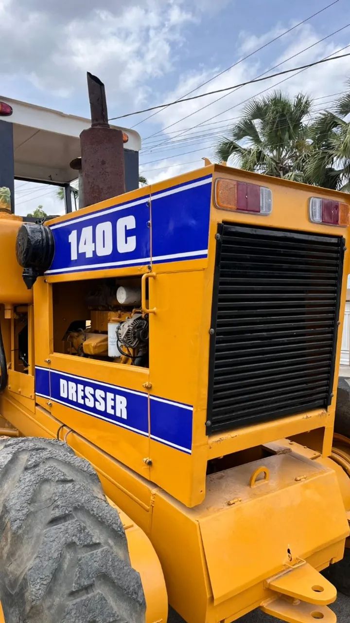 Patrola Huber warco dresser 140c - Tratores e máquinas agrícolas ...