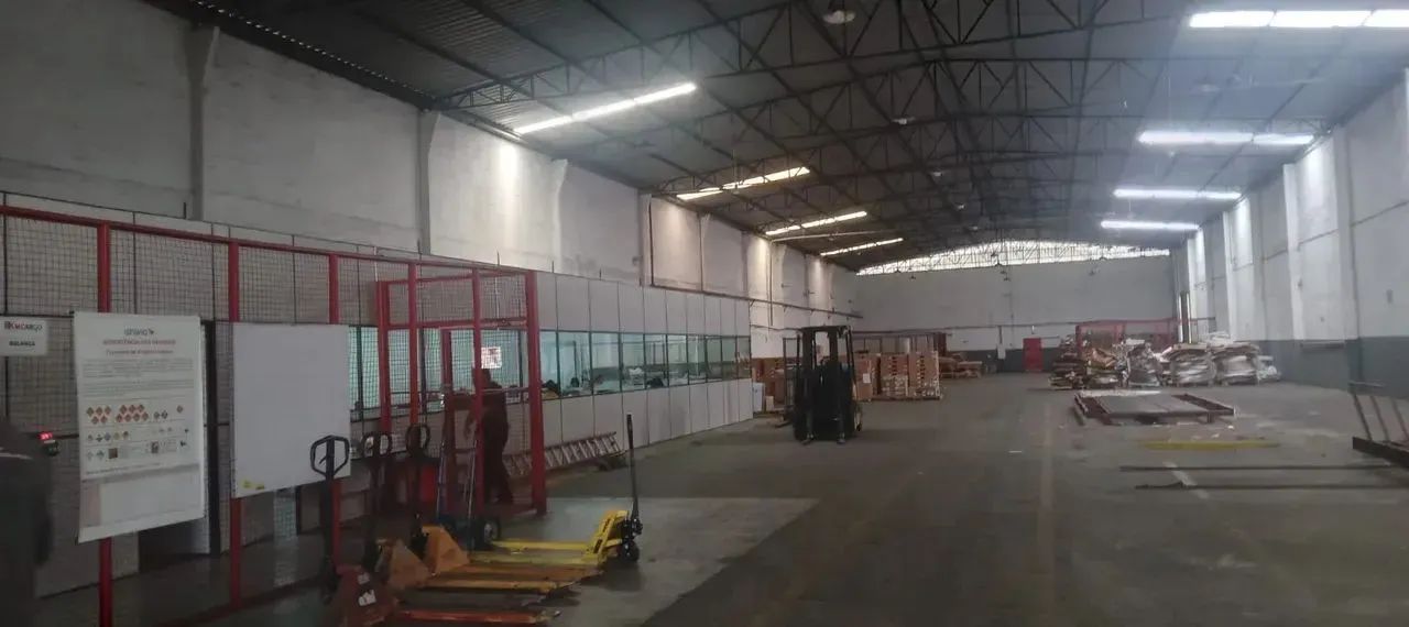 GALPÃO P/ LOCAÇÃO MED. 1750 M2 EM CONDOMÍNIO FECHADO. - Comércio e ...