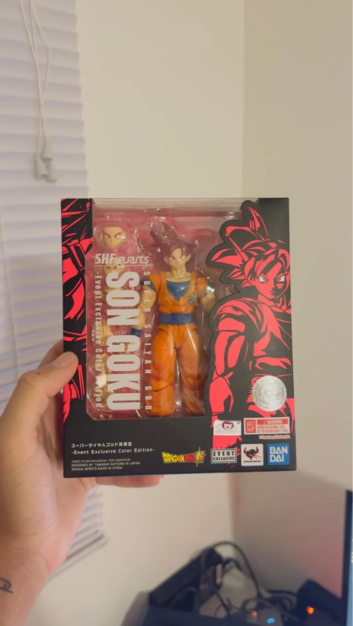 Goku Super Saiyajin GOD - SHF Bandai SDCC - Hobbies e coleções - Cidade ...