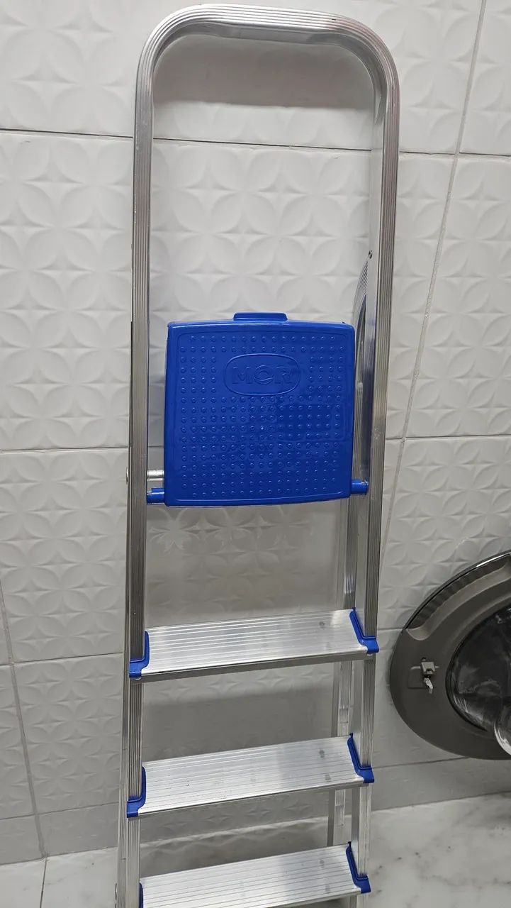 Escada MOR 4 degraus - Ferramentas de Construção - Guabiraba, Recife ...