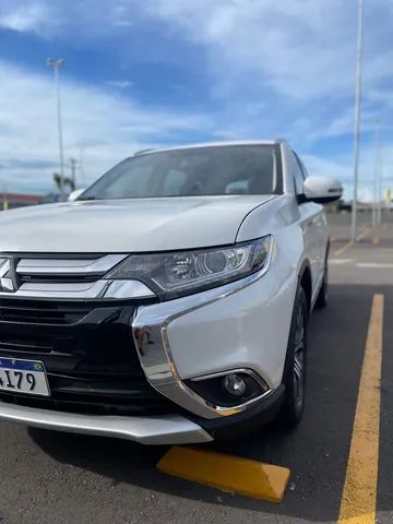 MITSUBISHI OUTLANDER 2017 Usados e Novos