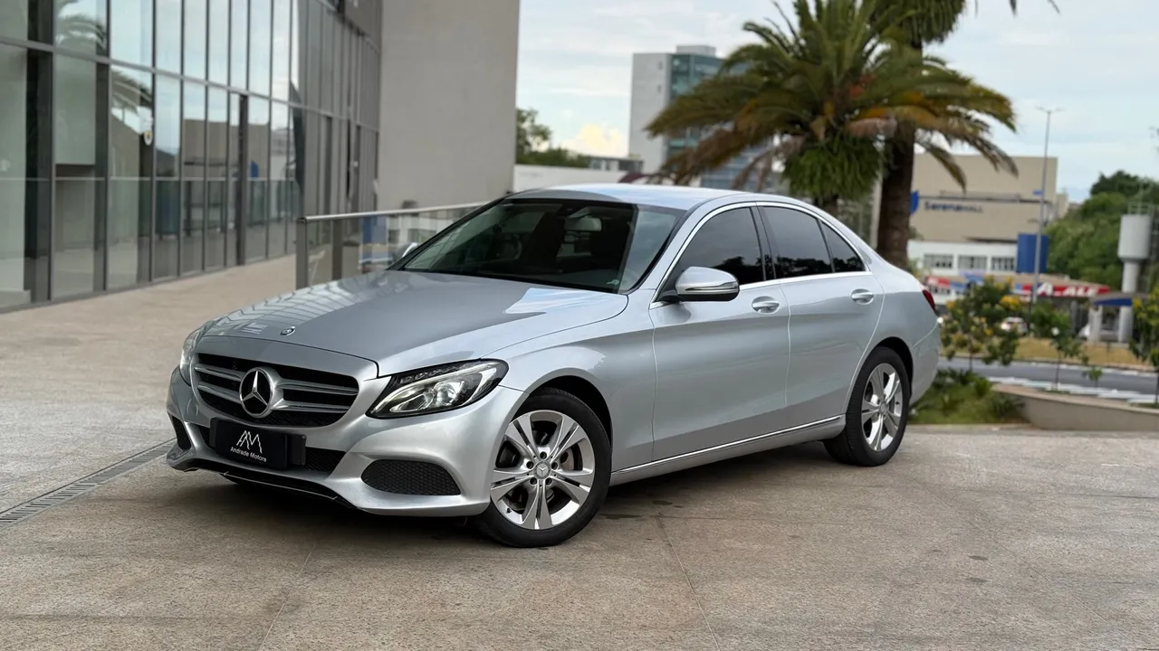 MERCEDES-BENZ C-180 2016 Usados e Novos