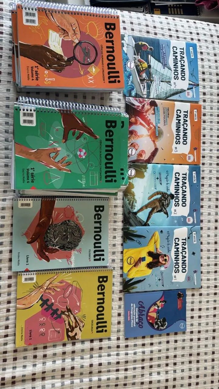 Módulos bernoulli 1 serie do ensino medio - Livros e revistas ...