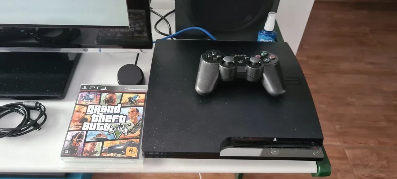 Vendo Ps3 desbloqueado em ótimo estado! - Consoles de Vídeo Game - Vila ...