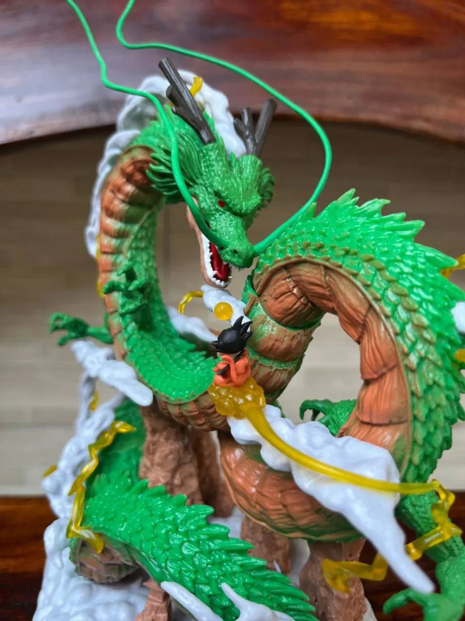 Action Figure Dragon Ball - Shenlong Com 24cm De Altura e 24cm De ...