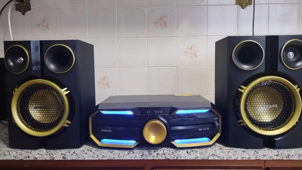 Mini system Philips mod F30 com bluetooth 600 whats rms - Aparelhos de ...