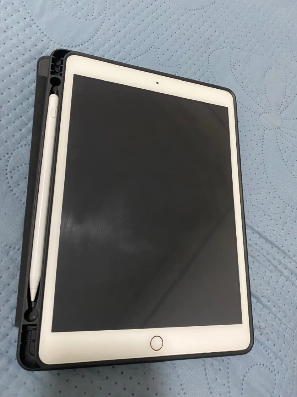 "ipad com a caneta" - Tablets e E-Readers no Brasil