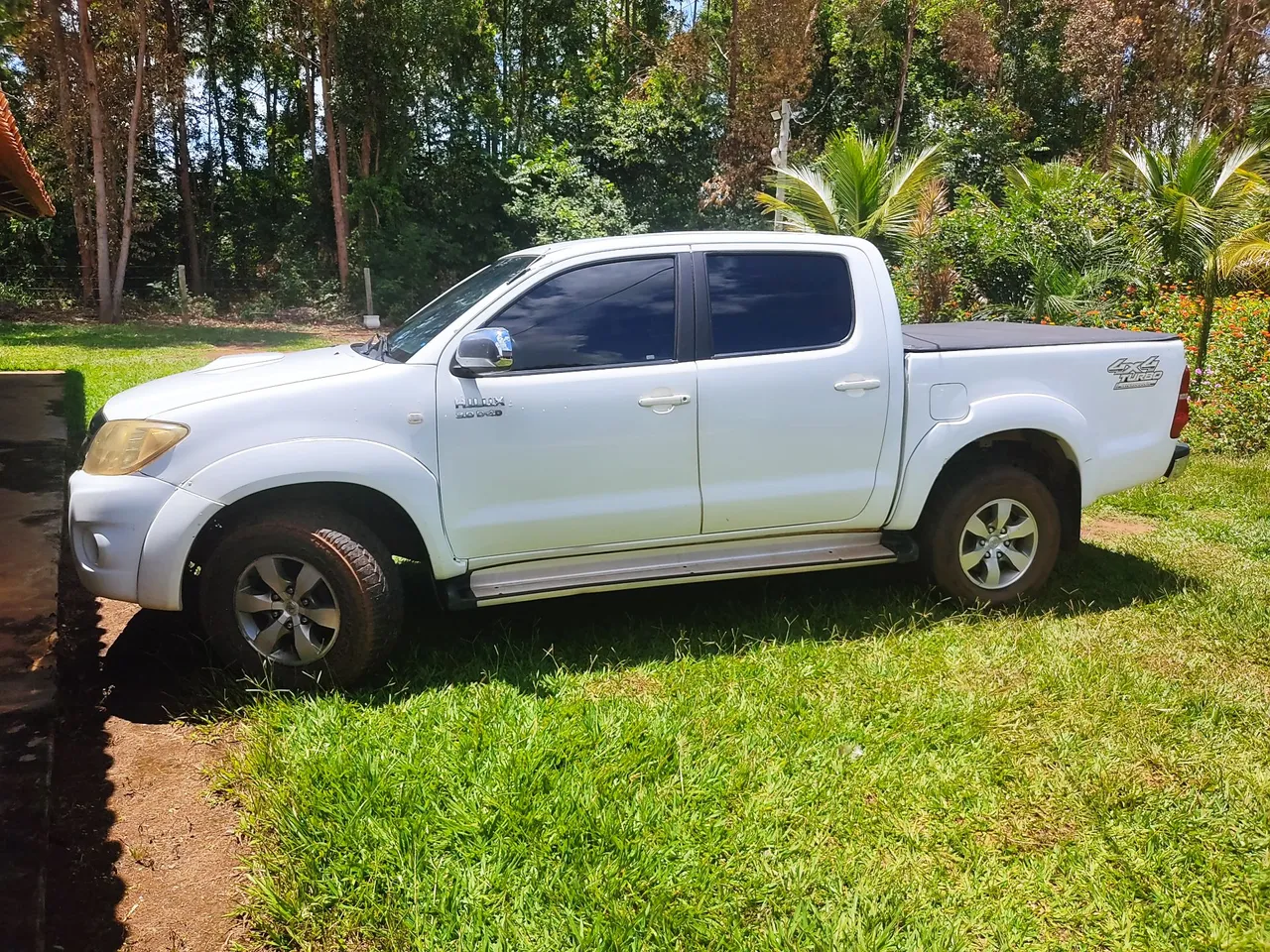 "toyota hilux 2010" - Carros Usados e Novos à venda