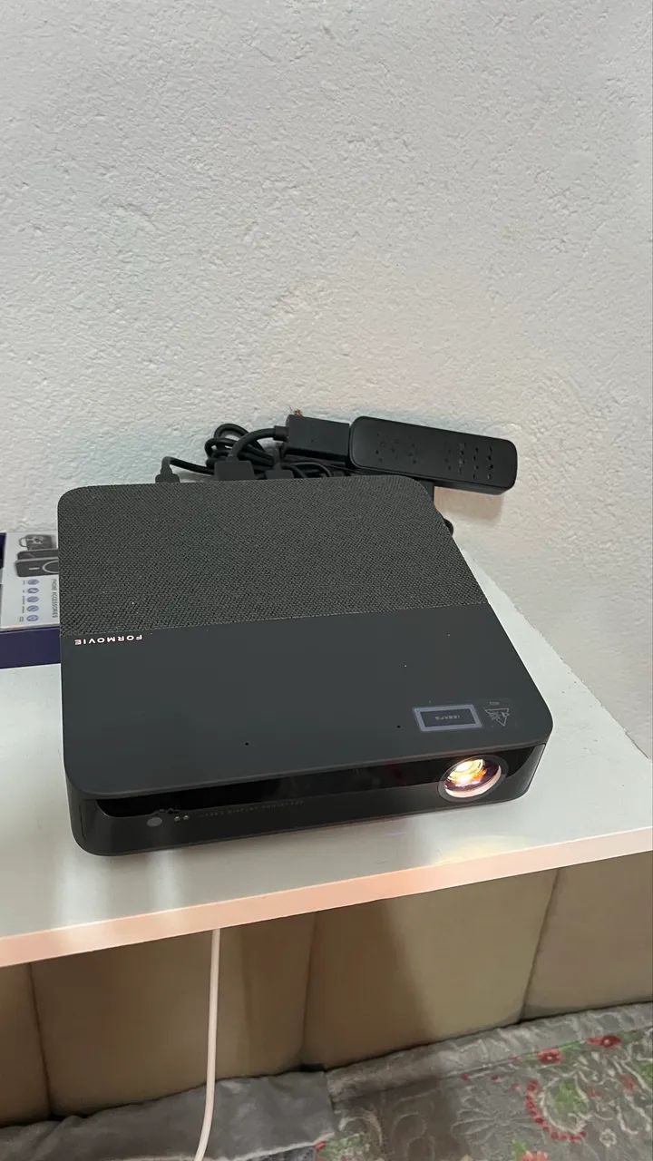 Formovie s5 projetor DLP laser 4k + Fire stick 4k 16g - Projetores e ...