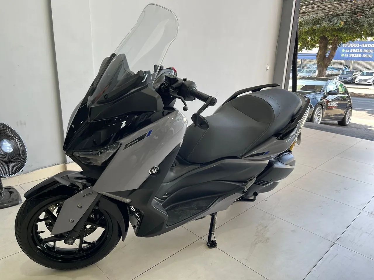 YAMAHA XMAX 250 ABS 2022 - 1366489068 | OLX