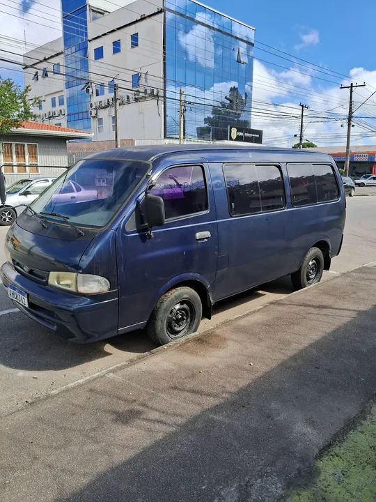 KIA MOTORS BESTA Usados e Novos