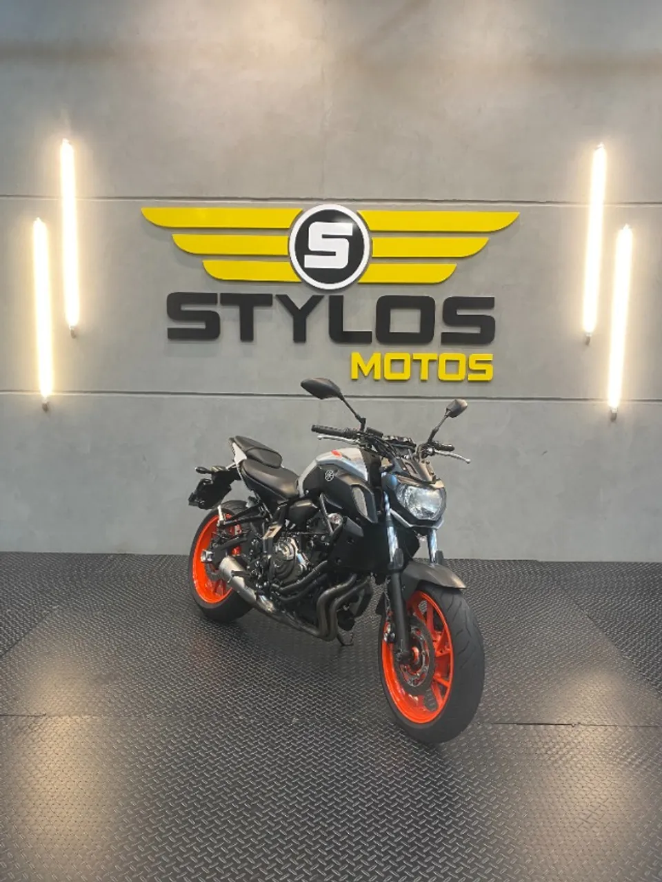 Motos YAMAHA MT-07/MT-07 2020 no Brasil