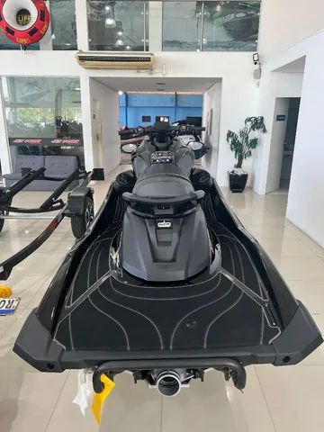 JET SKI YAMAHA GP 1800-R SVHO 2024 OK, 3 Lugares, Som, Ent + 10x Sem ...
