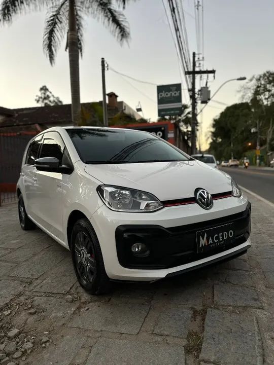 VOLKSWAGEN UP! 2018 Usados e Novos