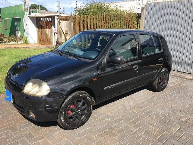 RENAULT CLIO 2002 Usados e Novos