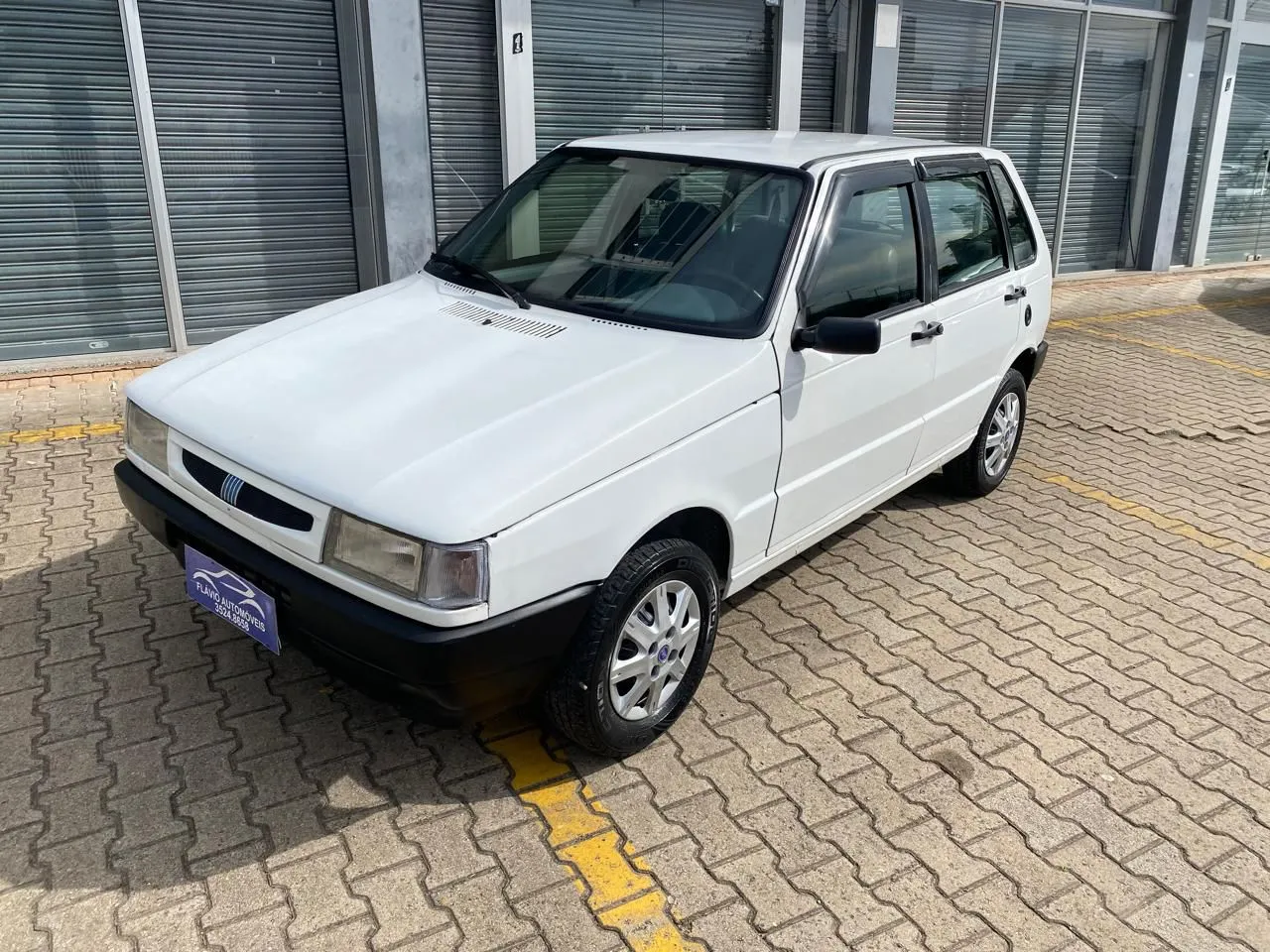 FIAT UNO 2000 Usados e Novos