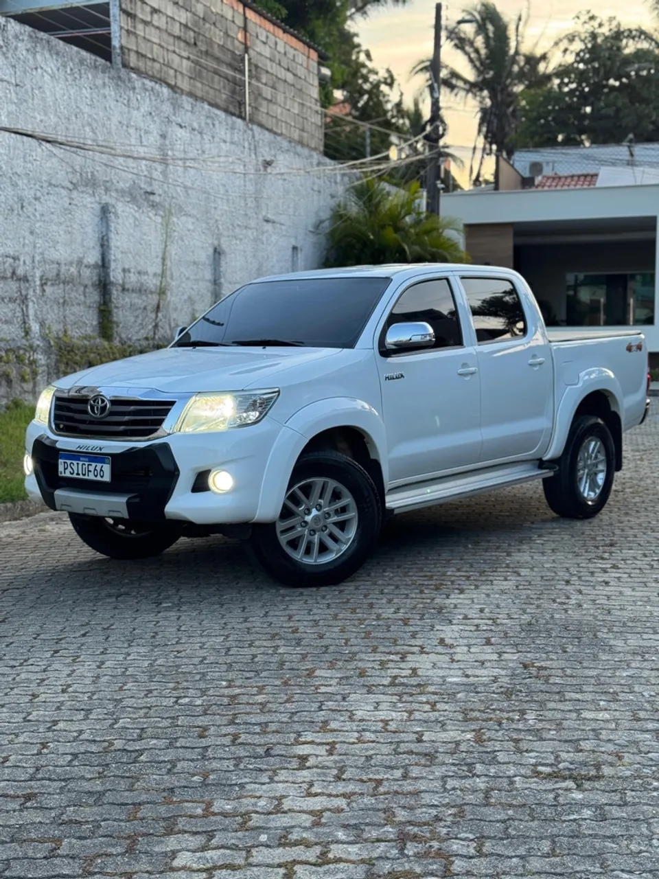Toyota Hilux 2015 Usados e Novos