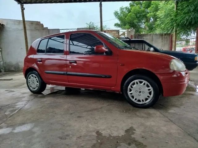 RENAULT CLIO 2003 Usados e Novos