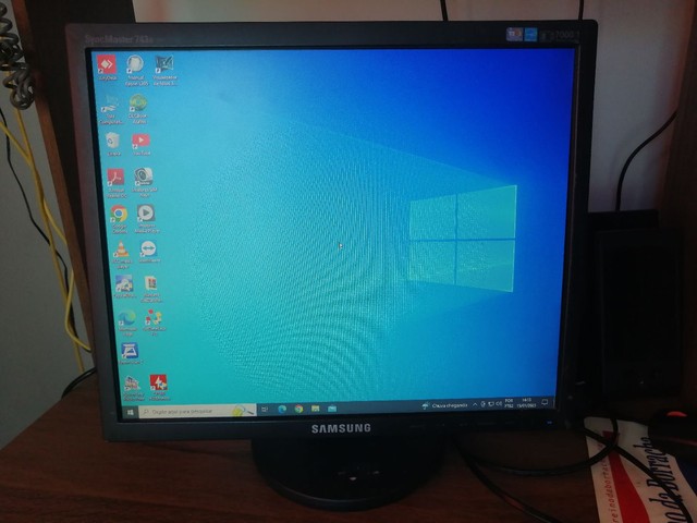 Monitor base giratoria | +424 anúncios na OLX Brasil