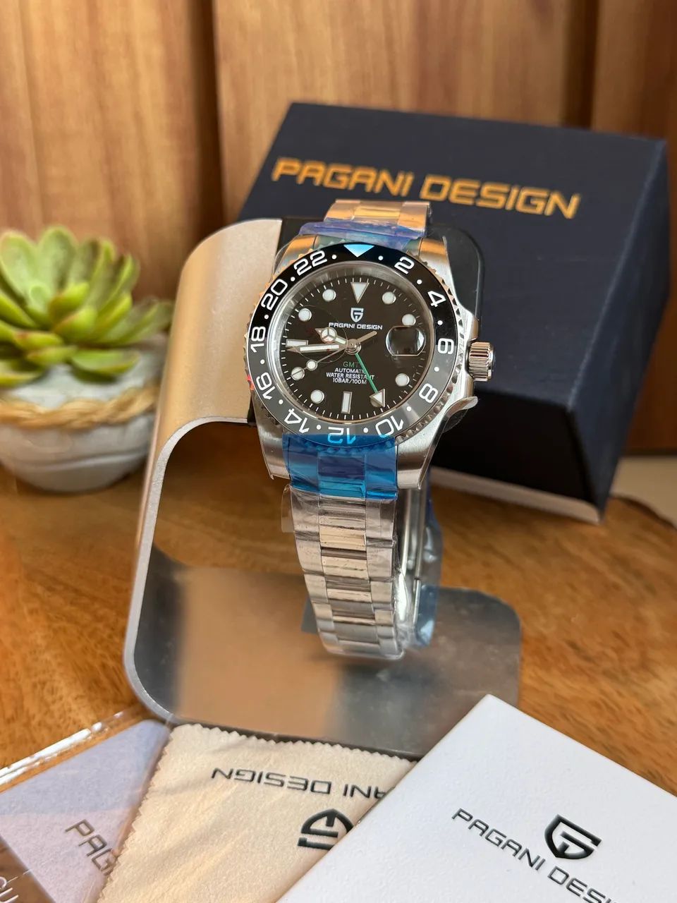 Relógio Pagani Design Bruce Wayne GMT - Acessórios - Serraria, Maceió ...