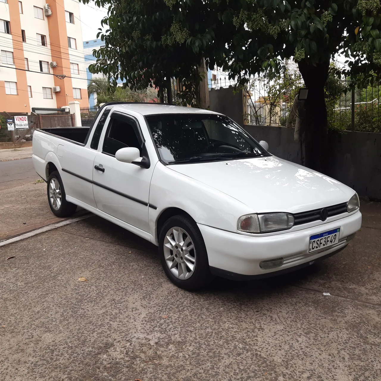VOLKSWAGEN SAVEIRO 2000 Usados e Novos