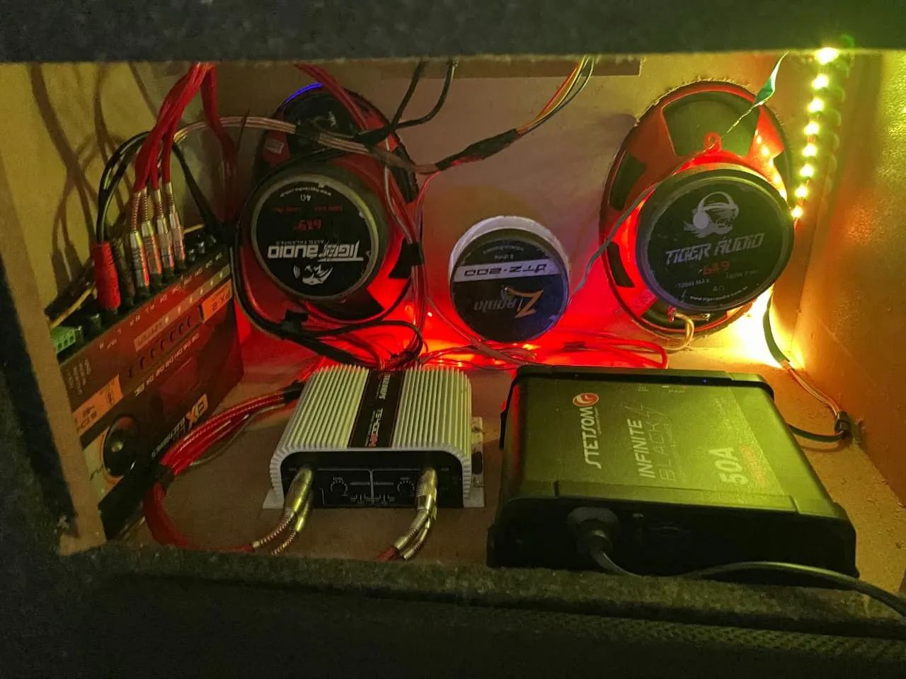 Caixa de som residencial tiger/etm - Aparelhos de Som - Setor Oeste ...