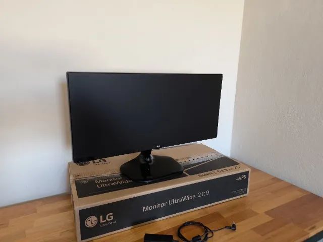 "monitor de 25 polegadas" no Brasil