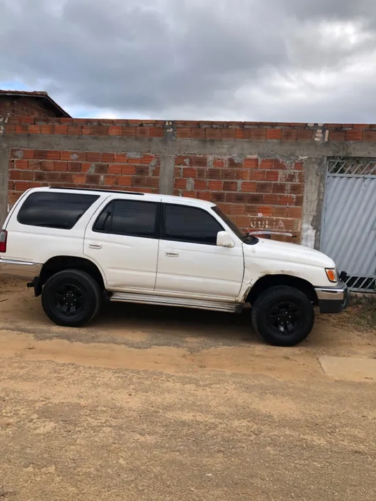 "toyota hilux 98" - Carros Usados e Novos à venda
