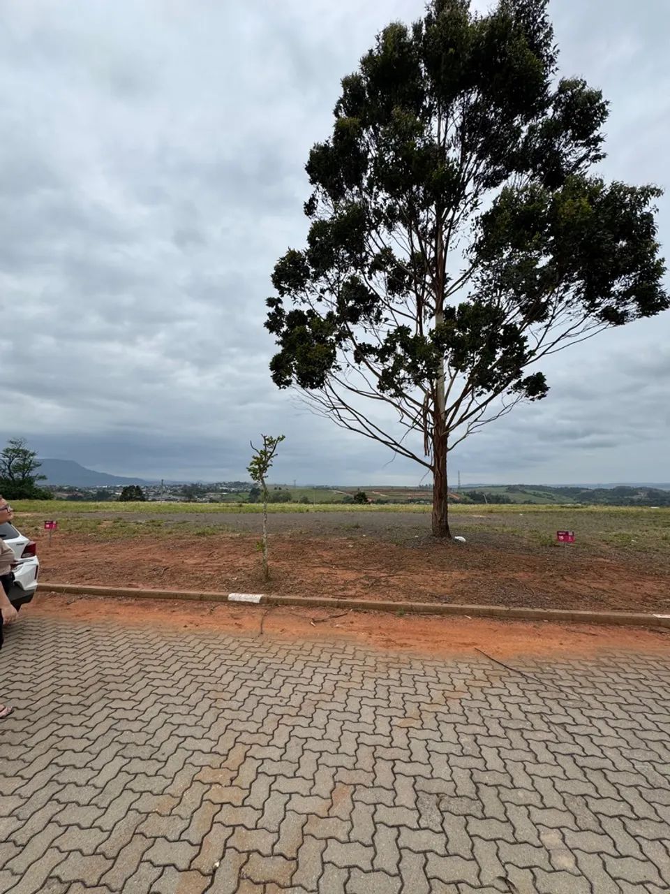 Terrenos planos, pronto para construir. Abaixo do preço - Terrenos ...