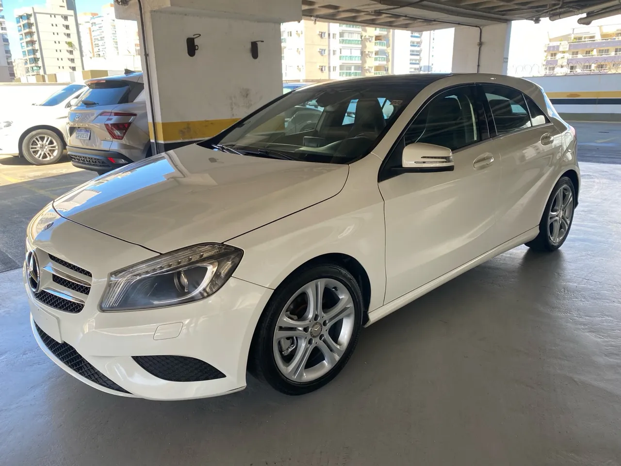 MERCEDES-BENZ A-200 2015 Usados e Novos