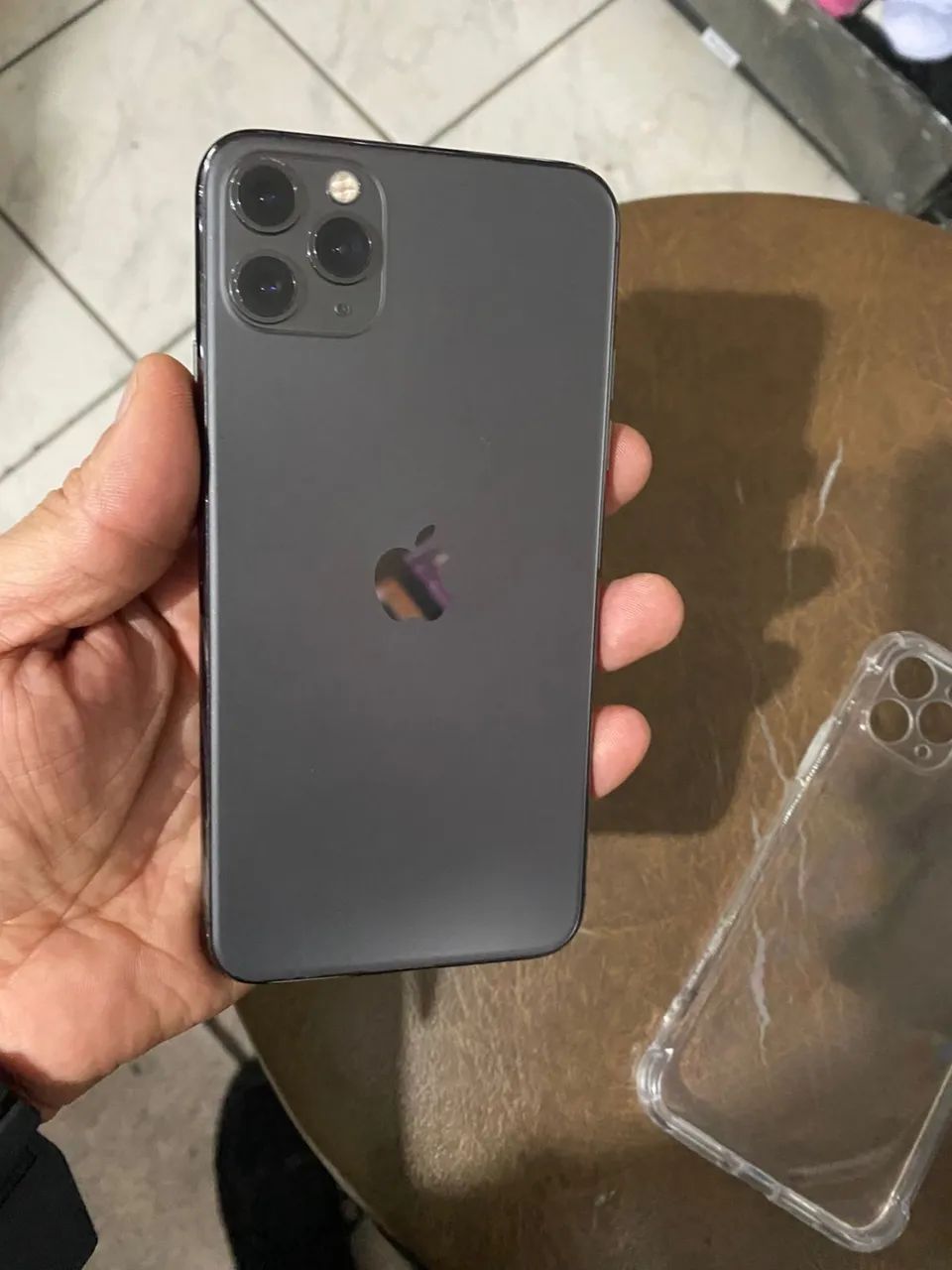 iPhone 11 Pro Max pego troca passo cartão - Celulares e Smartphones ...