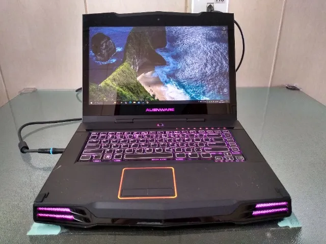 "alienware aw2521hf" no Brasil