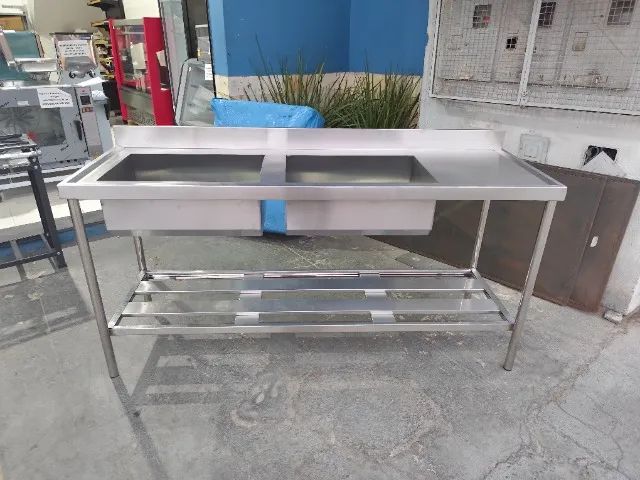 Pia industrial 1,80m com duplo bojo e prateleira - Fabricada em aço ...