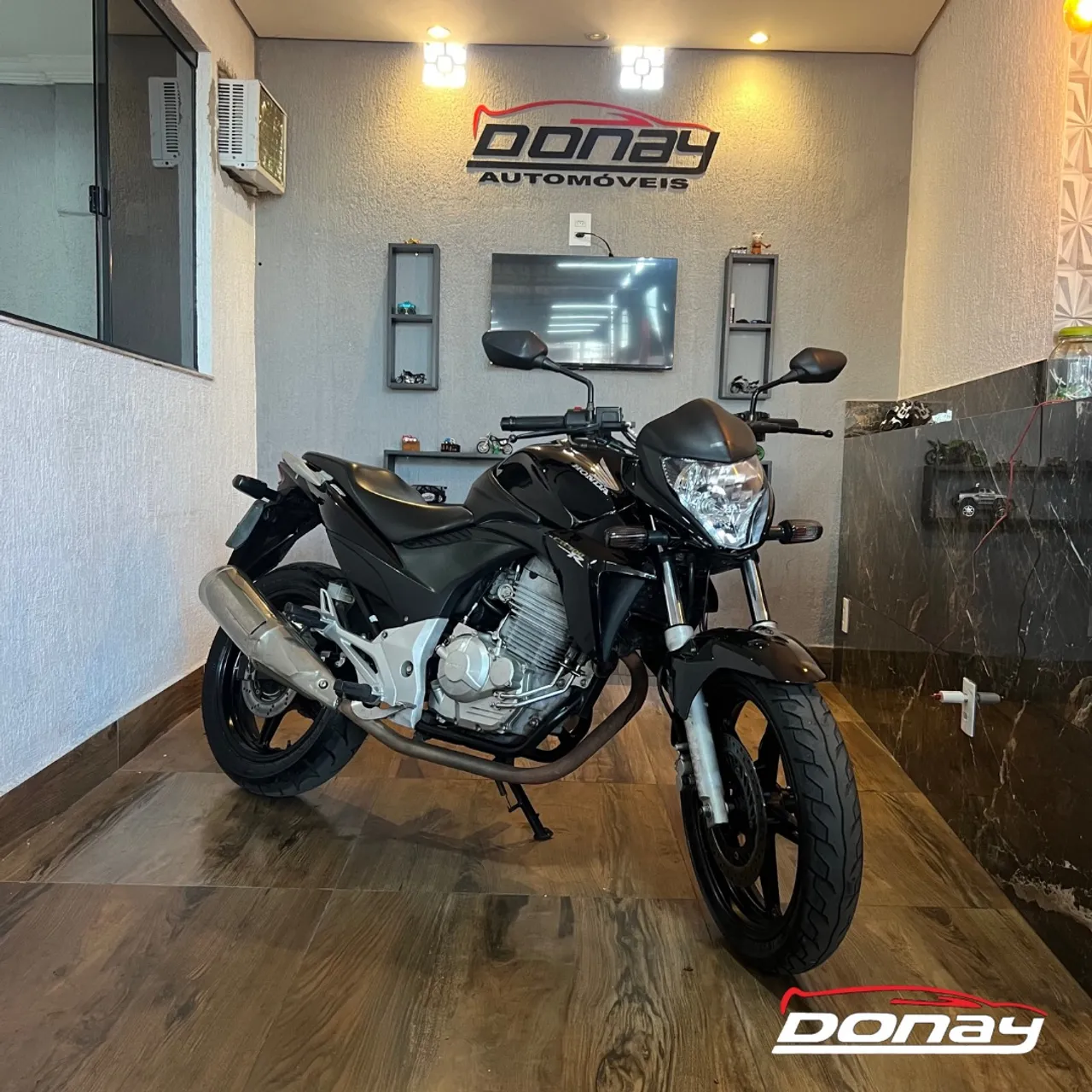 Motos Honda CB 2014 no Brasil